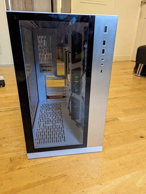 LIAN LI O11 Dynamic Mid Tower Tempered Glass PC Case - White £110.00 ...