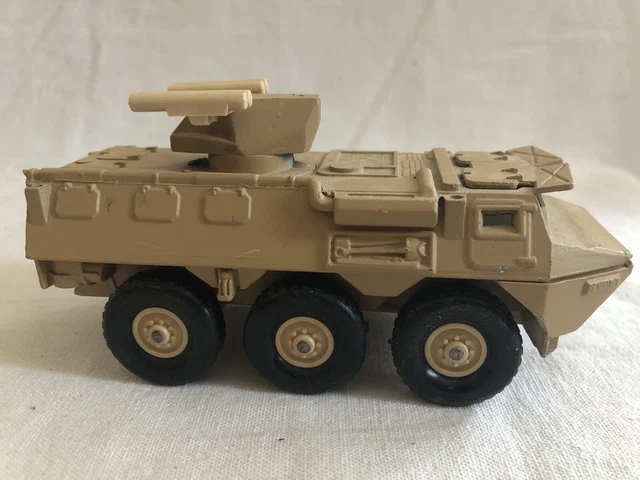 SOLIDO : BLINDÉ VAB Hot, 6x6, désert. Militaire, guerre, armée EUR 18 ...