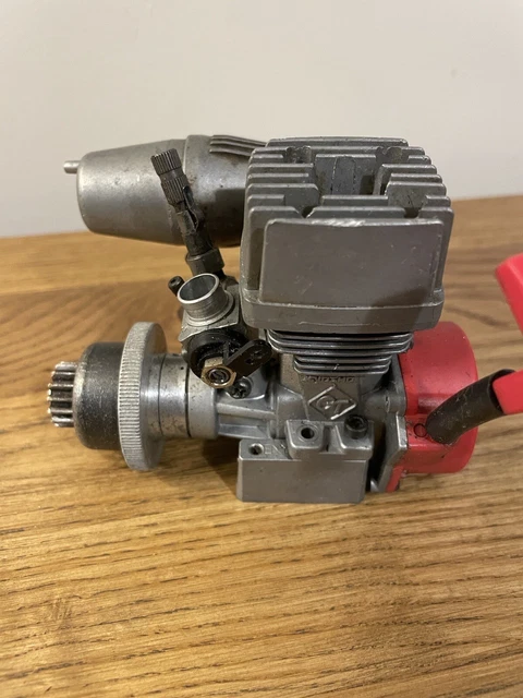 KYOSHO GT NITRO Engine RC Vgc Clean Exhaust Carb Pull Starter Car Buggy ...