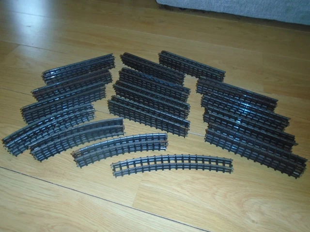COLLECTION OF TRIANG Series 3 Track for Hornby OO Gauge Train Sets £20. ...