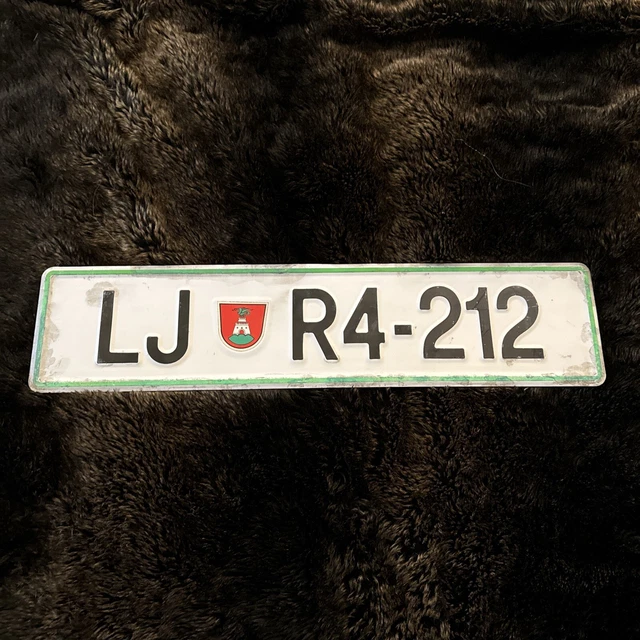 SLOVENIA LICENSE PLATE 🇸🇮 Balkans Ljubljana = LJ R4 212 Slovenian Tag ...
