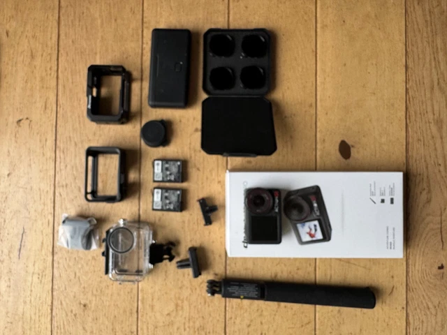 DJI OSMO ACTION 5 Pro Adventure Combo + DJI Mic Mini + Accessories £414 ...