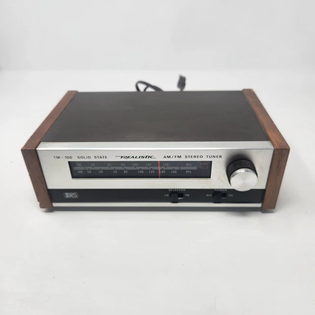 VINTAGE REALISTIC TM-100 Solid State AM/FM Stereo Tuner Powers On $74. ...