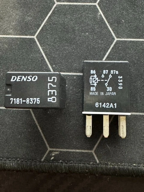 GENUINE HOLDEN COMMODORE VE VF BLACK RELAY 5 Pin DENSO 7181-8375 $15.00 ...
