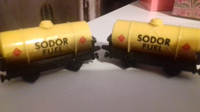 THOMAS THE TANK ENGINE - FIGURE - SODOR FUEL - box H EUR 4,58 - PicClick FR