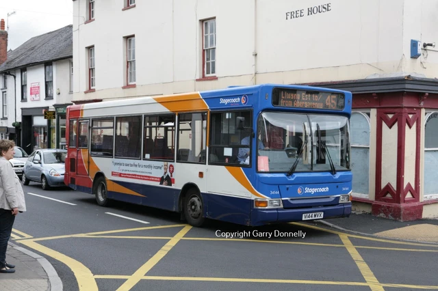 BUS PHOTO - Stagecoach Red & White Dennis Dart Bus V144 Mvx £0.90 ...
