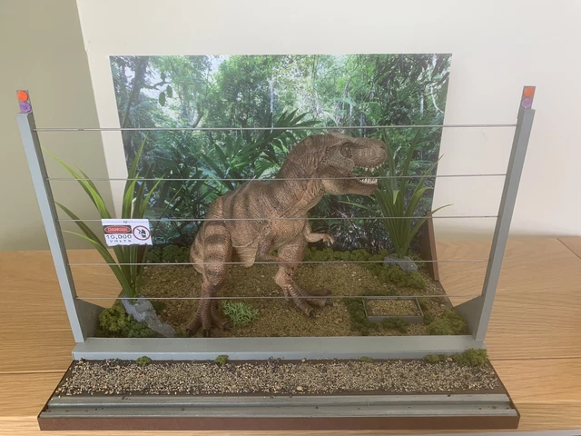 JURASSIC PARK THEMED T-Rex Enclosure scratch built diorama £70.00 ...