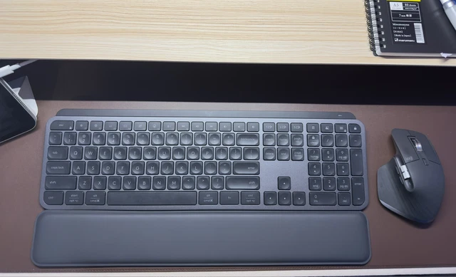 LOGITECH MX KEYS S Combo Wireless Keyboard and Mouse for Windows, Linux ...