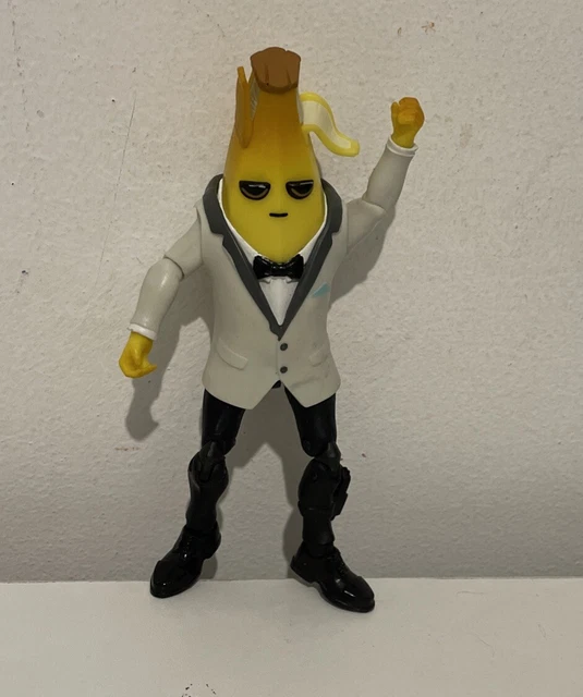 FORTNITE LEGENDARY SERIES Agent Peely Action Figure 13 cm £9.99 ...