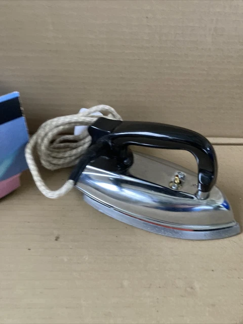VINTAGE MORPHY RICHARDS Senior Dry Iron. Model 40181 £5.00 - PicClick UK