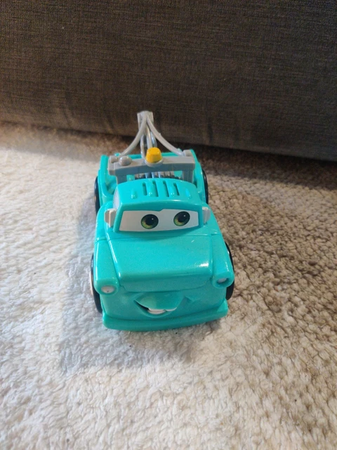 DISNEY PIXAR CARS Mattel Shake N Go Aqua Blue Mater Tow Truck Talking ...