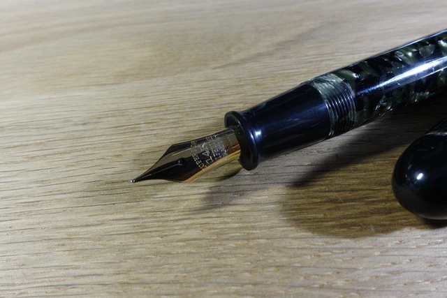 KATO SEISAKUSHO CELLULOID Fountain Pen 2500 Series Paraph Green $2,674. ...