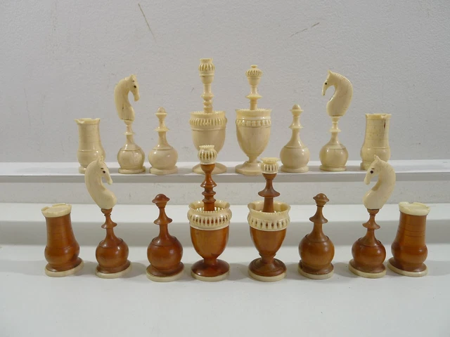 HYPER RARE ANTIQUE jeu d'échecs chess set dit LYON EPOQUE 1750/80 EUR 2 ...