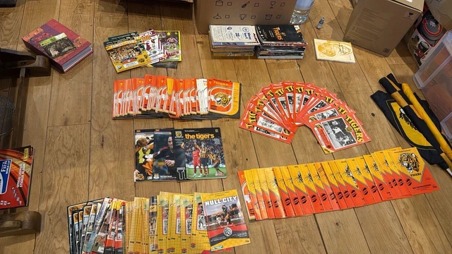 TIGERS VINTAGE |HULL City AFC Football Programmes Collection |& Modern ...