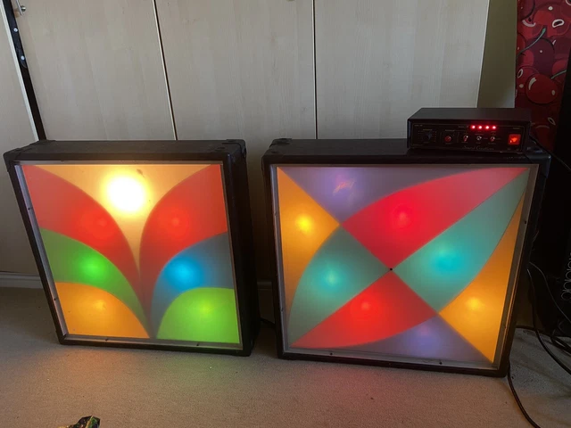 RETRO DISCO LIGHT Box Screens X 2 Including Light Controller £200.00 ...