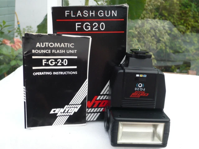 CENTON FLASH GUN FG20 pre-owned in good condition working standard ...