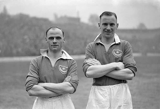 PORTSMOUTH FC PHOTO 1930s Fred Worrall And Tommy Rowe Portsmouth Old ...