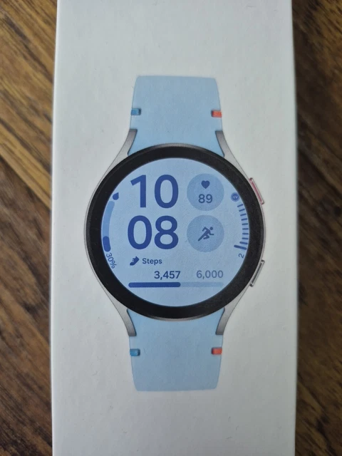SAMSUNG GALAXY WATCH FE * Silver * BRAND NEW & SEALED * RRP £199 £84.99 ...