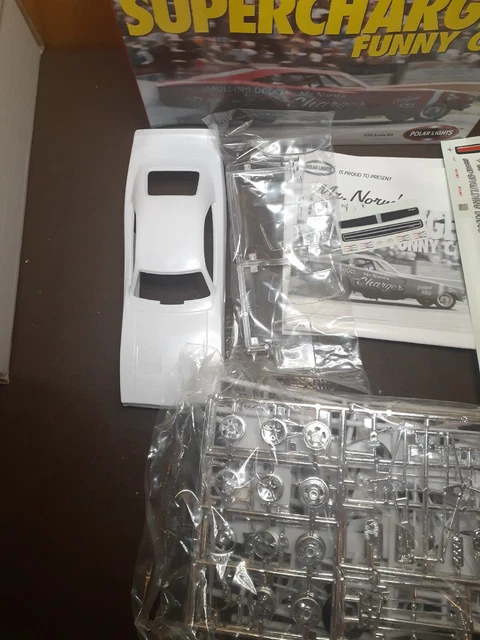 POLAR LIGHTS MR Norms Supercharger Funny car Model KIT Open Sealed ...