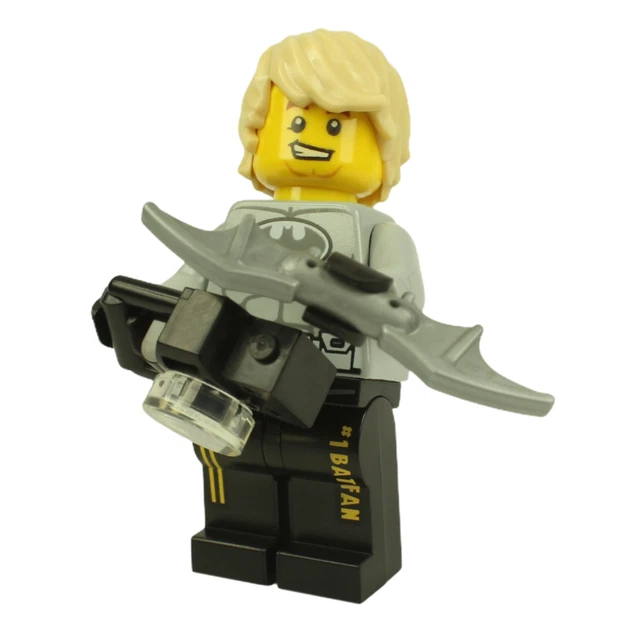 LEGO CITY MINIFIGURE batman fan with batarang DC cosplay comic con ...