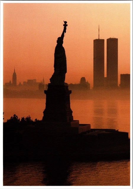 POSTCARD WORLD TRADE Center Twin Towers Statue of Liberty New York 4x6 ...