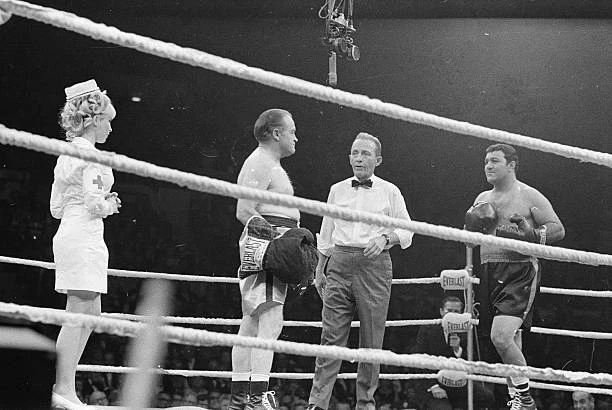 FIGHT NIGHT FOR The Uso 1968 OLD BOXING PHOTO $8.50 - PicClick AU