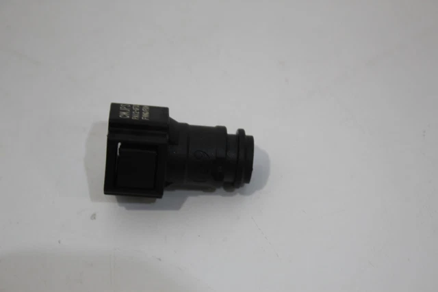 AUDI A4 B8 B9 A6 C7 Fuel Pump Quick Acting Coupling Cap New 8R0201263A ...