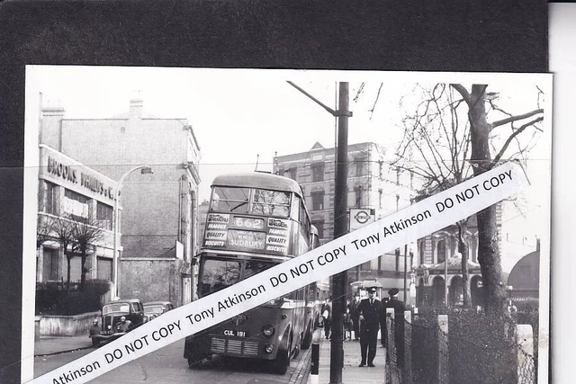 LONDON TRANSPORT - C2 Type Trolley Bus No. 191 On Route 662 - Photo ...