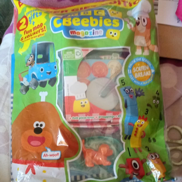 BBC CBEEBIES MAGAZINE #645 2025 Bumper Gift Edition 2 Awesome Gifts ...