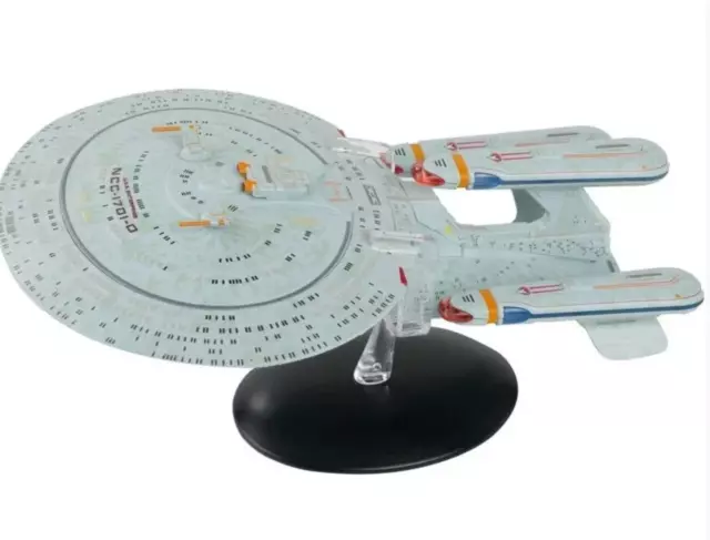 STAR TREK BIG SHIP: USS ENTERPRISE NCC 1701-D - Edition 20 £152.75 ...