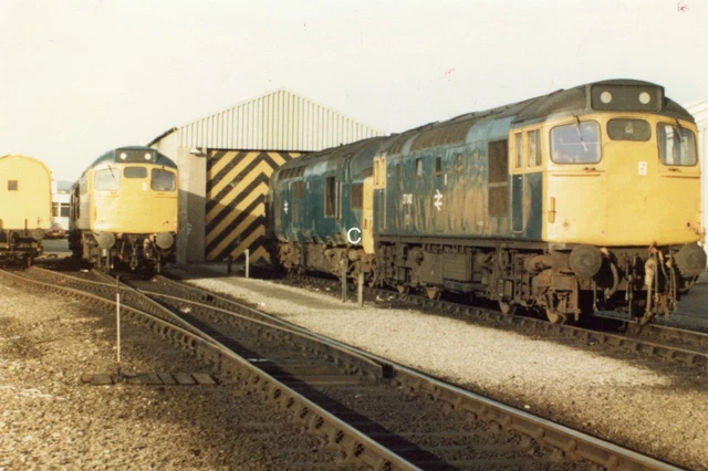 BRITISH RAILWAY B.R Photograph Class 27 & 37 - Fort William Depot 20/04 ...