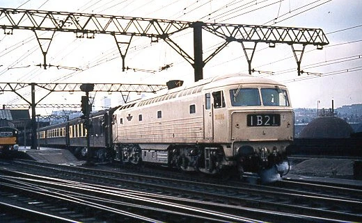 COLOUR RAIL SLIDE DE 1607 of D0260 Lion BR Prototype diesel loco £2.50 ...