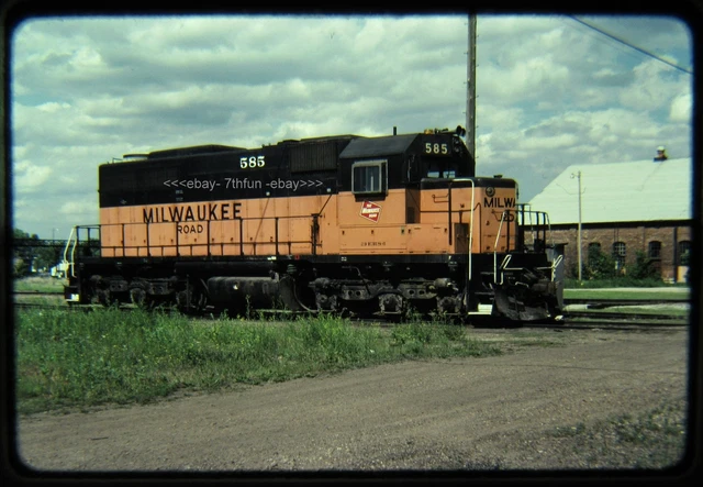 ORIGINAL RAILROAD SLIDE OSLD Milwaukee MILW 585 Austin 5/29/85 EUR 4,28 - PicClick FR