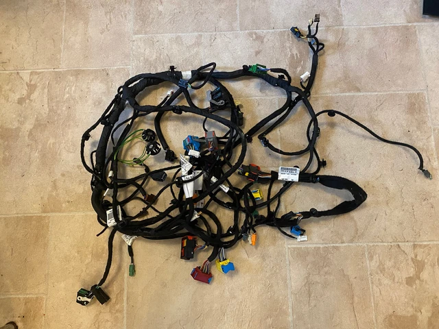 PEUGEOT 3008 5008 MK2 2017- On Complete Dashboard Body Radio Wiring ...