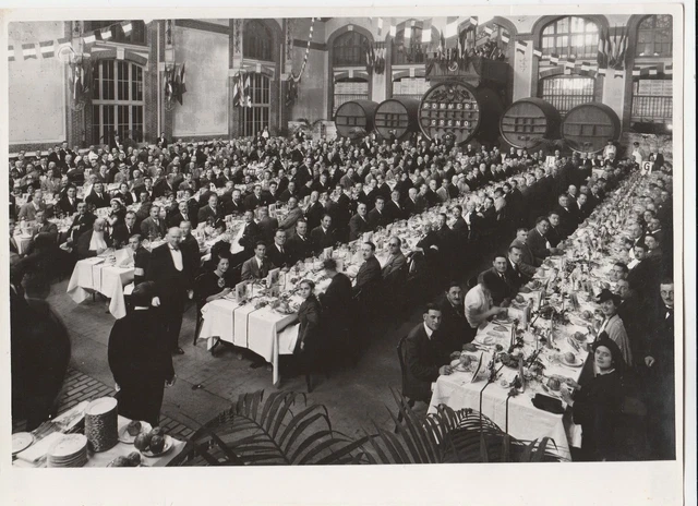 GRANDE PHOTO ORIGINALE Table du Banquet des 100 ans de POMMERY GRENO ...
