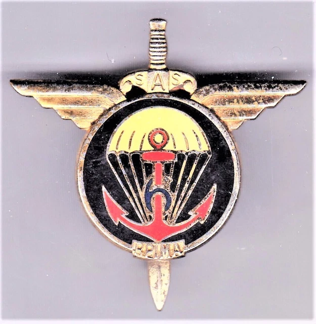 6° RPIMA. 6° Régiment Parachutiste d'Infanterie de Marine. 1 boléro à ...