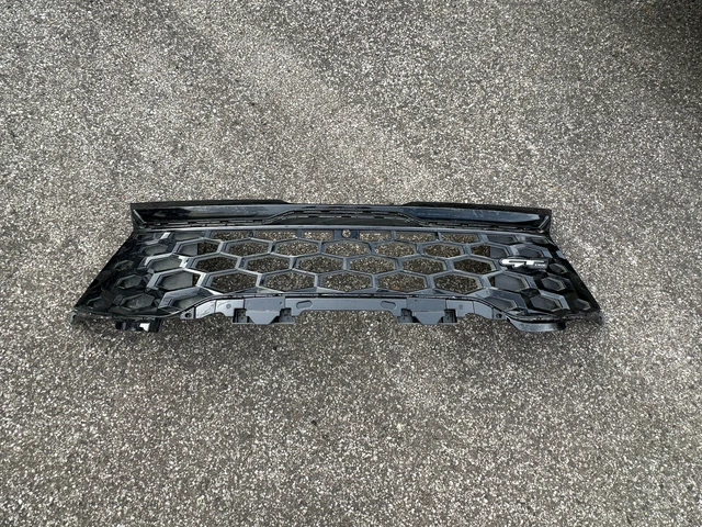 KIA SPORTAGE GT-LINE Mk5 Front Bumper Grille 2021- GENUINE 86368-R2CA0 ...
