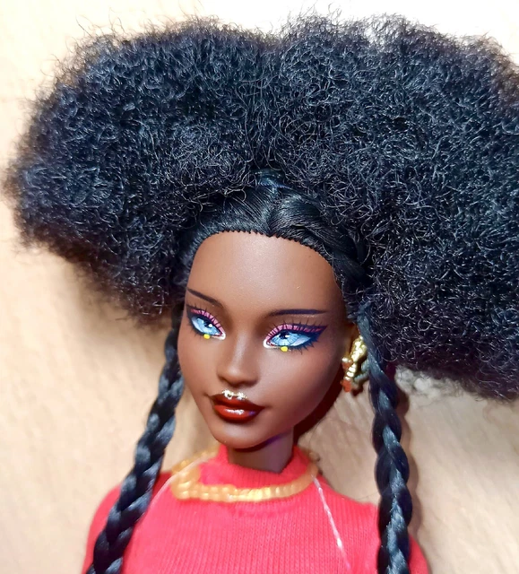 BARBIE EXTRA PUPPE #1 OOAK Repaint Sammlerpuppe Collector GVR04 £52.99 ...