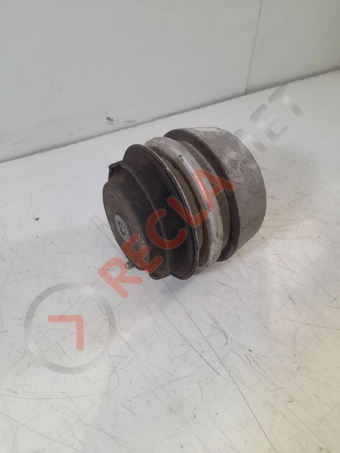 ASTON MARTIN DBS Superleggera N/S LEFT GEARBOX MOUNT HY53-6068-AA £149. ...