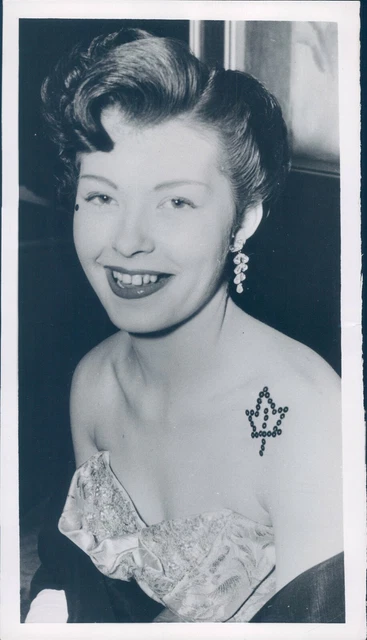 1955 PATTI LEWIS Singer Musician London Star Born Canadian Maple Leaf ...