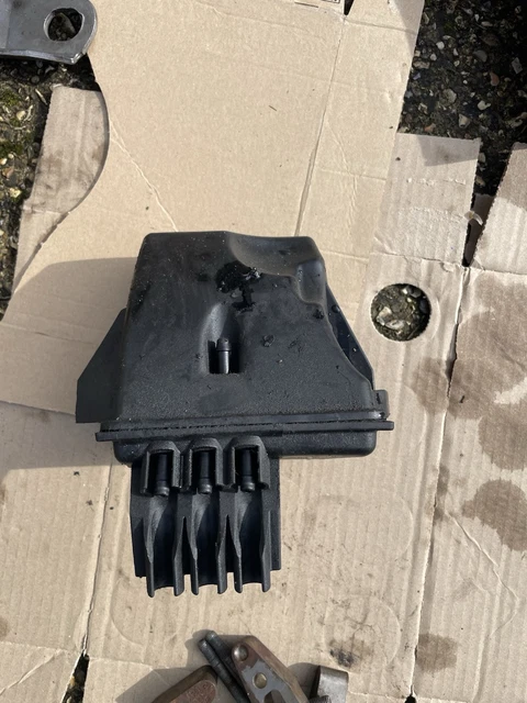 VACUUM RESERVOIR MERCEDES Sprinter W906 Air Vacuum Box Tank £22.79 ...