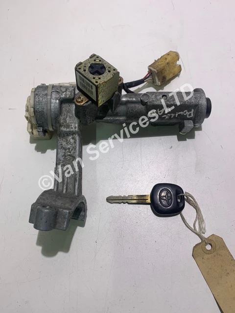 GENUINE TOYOTA HIACE Powervan Ignition Barrel and Key - Fits 2002 -2010 ...