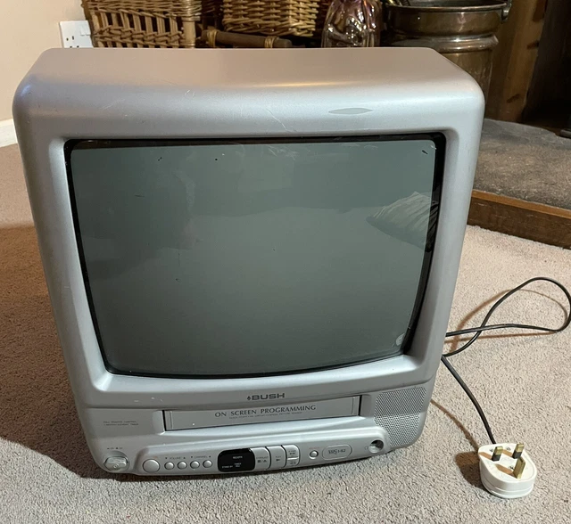VINTAGE BUSH CRT “14” TV with VHS Recorder BTV17 Retro Gaming £109.99 - PicClick UK