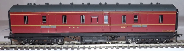 BACHMANN 34-327C 50FT Parcels Van Lms Crimson £0.99 - PicClick UK