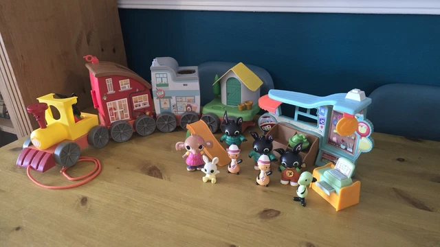 CBEEBIES BING BUNNY Pull Along Train & Padgets Shop Bundle £28.00 ...