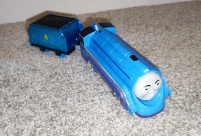 THOMAS THE TANK Engine Trackmaster Shooting Star Gordon Train battery ...