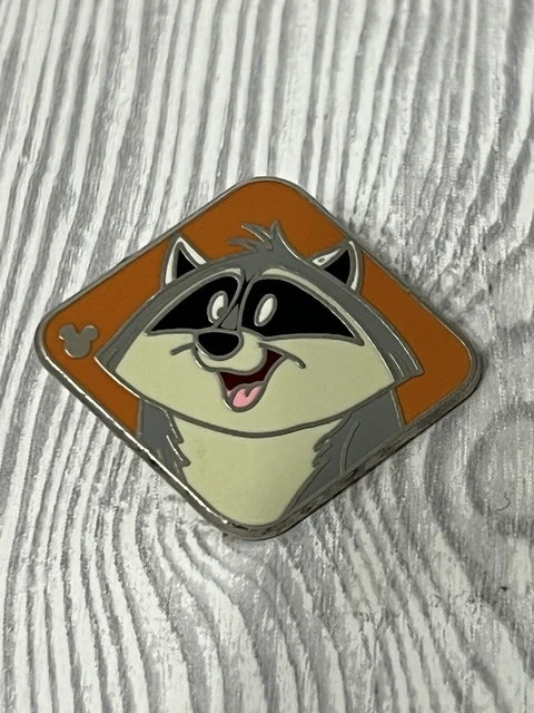 DISNEY POCAHONTAS MEEKO Hidden Mickey Character Sidekick Raccoon Pin ...