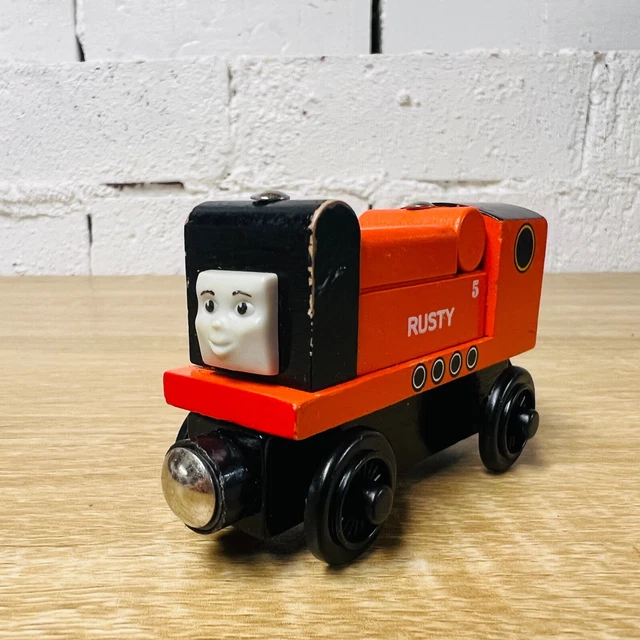 RUSTY THE DIESEL - Thomas the Tank Engine & Friends Wooden Railway ...