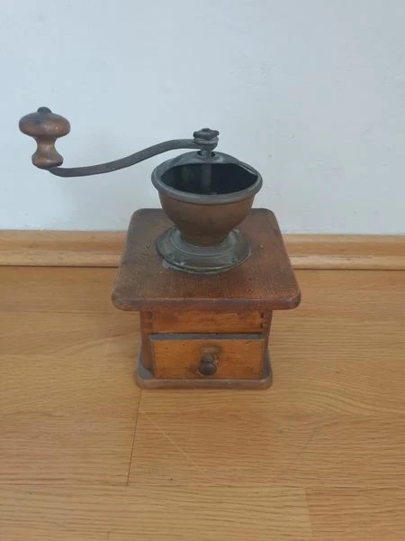 ALTE ANTIKE KAFFEEMÜHLE aus Holz EUR 20,00 - PicClick DE