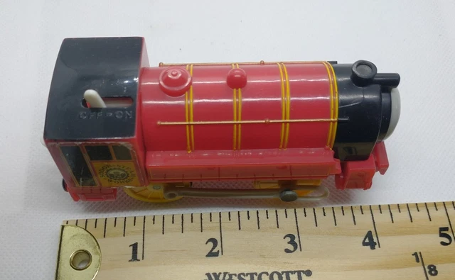 TOMY TRACKMASTER THOMAS & Friends Motorized "VICTOR" 2009 WORKING Train ...